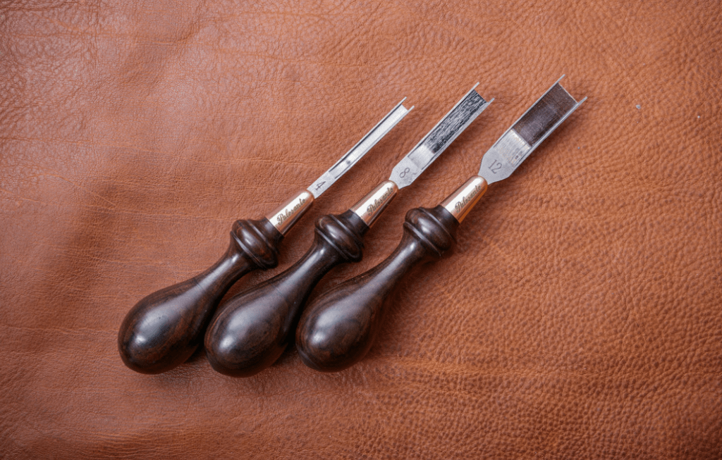 PALOSANTO FRENCH EDGER – AFRICAN BLACK WOOD HANDLE - Belts Production